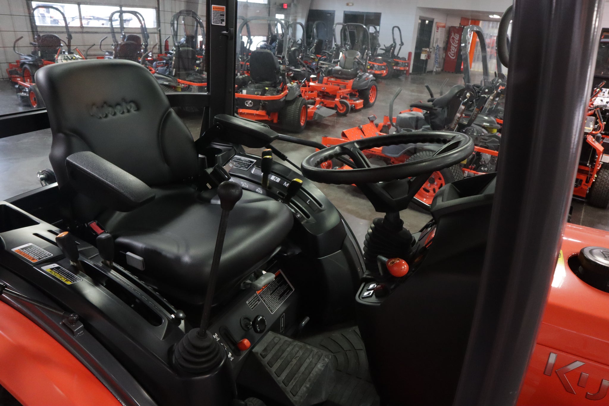 LX2620HSDC | Krebs Kubota